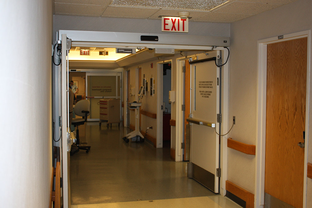 Surface-Mounted Operator | NABCO Entrances